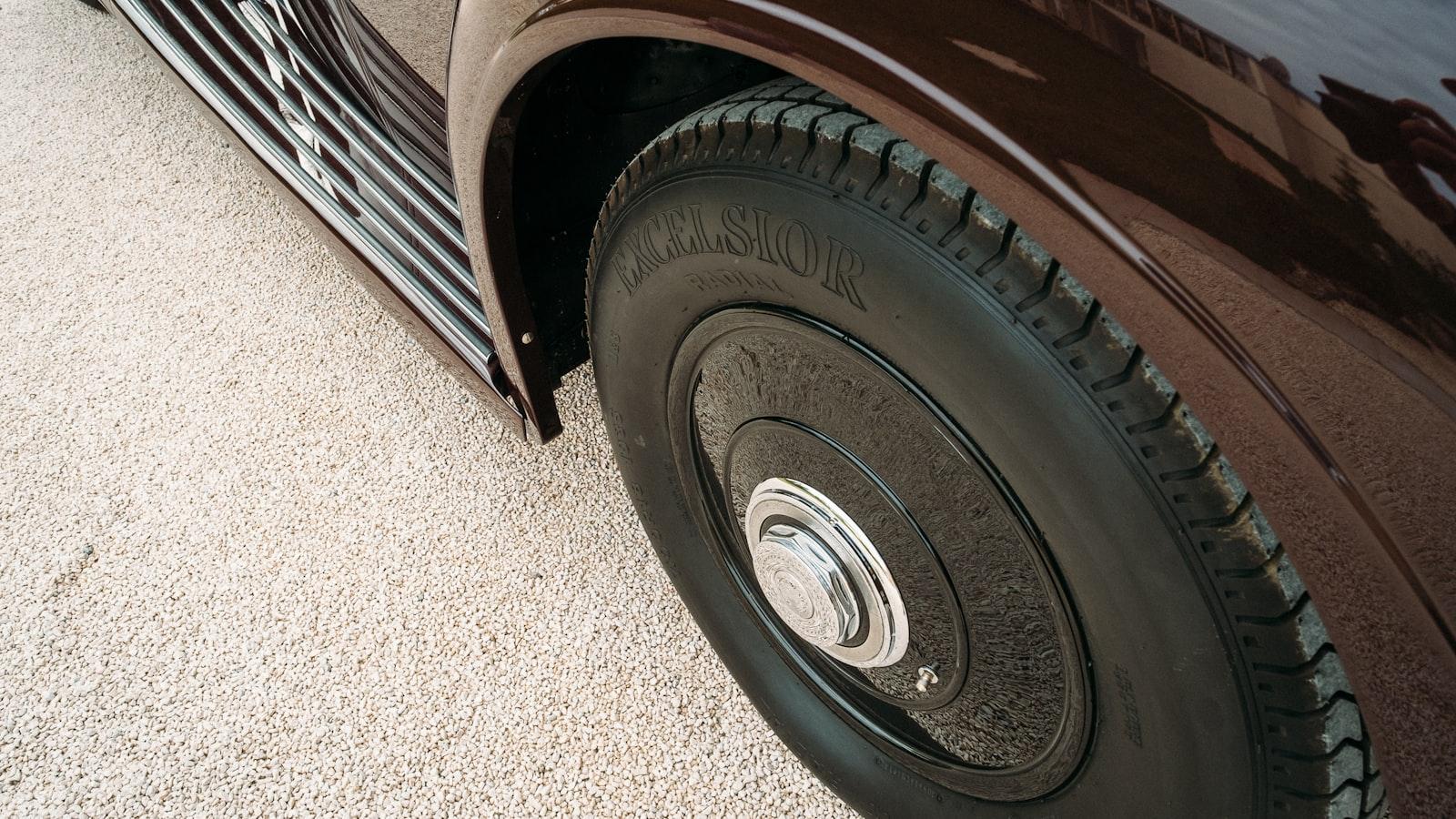 Bear plank: Tone your glutes and abdominal muscles with this exercise ...