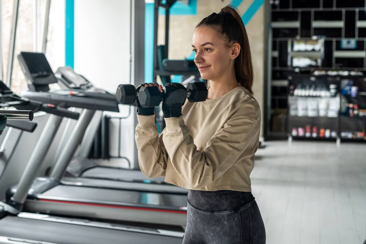 6 Tips for Beginning Women in Strength Training and Bodybuilding ...